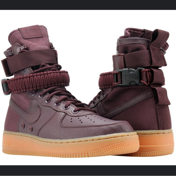 Men´s Nike SF AF1 Deep Burgundy sneakers sz 9.5 - Shoes
